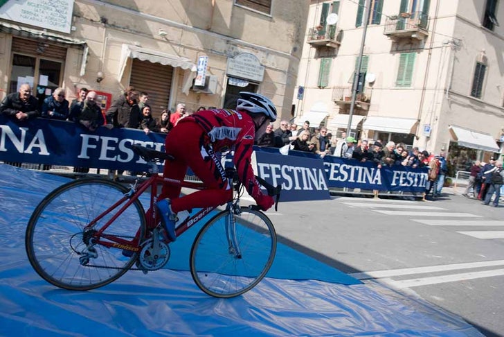 Italian street sprints - Velo Club Carrara kicks off Tirreno-Adriatico ...