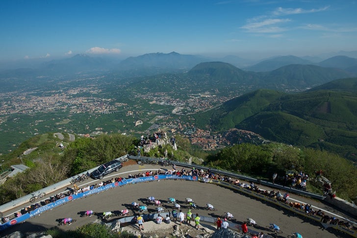 At the Giro with Gregg Bleakney - start to finish - Velo