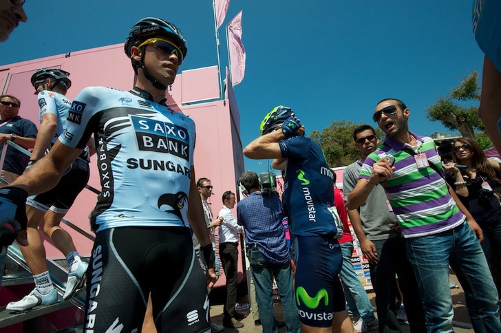 At the Giro with Gregg Bleakney - start to finish - Velo