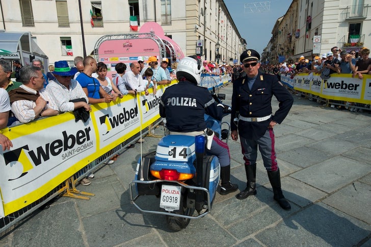 At the Giro d'Italia with the VeloNews crew, a Gregg Bleakney gallery ...