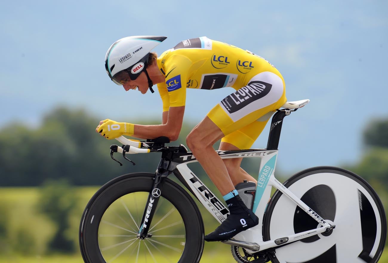 Schleck brothers congratulate Cadel Evans, say they gave 2011 Tour de ...