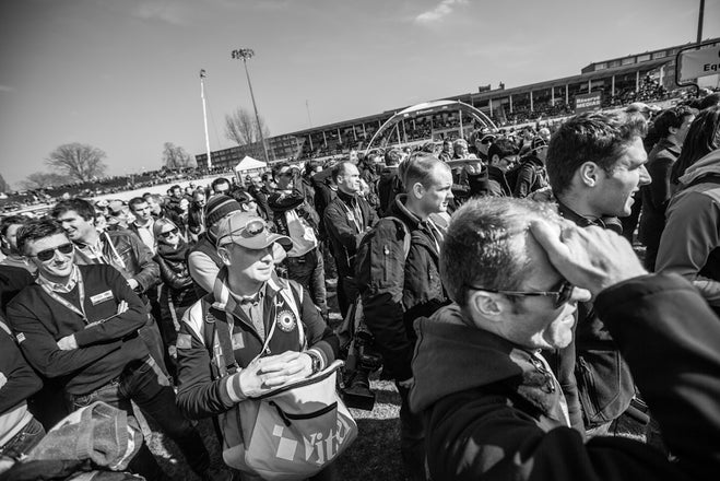 Crossland: Rediscovering the electricity of bike racing at Paris ...