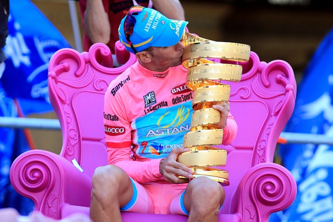 Nibali's Giro d'Italia win heralded as symbol of hope - Velo