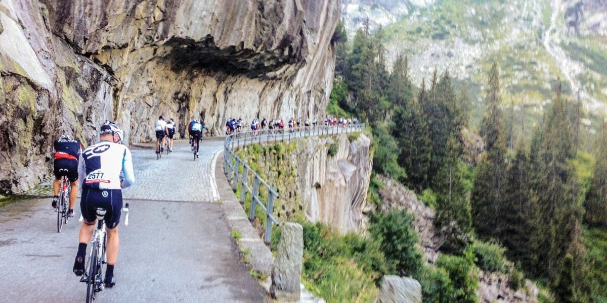 Giro d'Italia stage 12: Breakaway wins in calm before the mountain storm - Velo