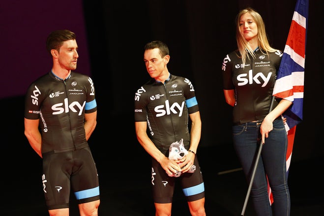 Home Porte: Sky captain will snooze in private RV during the Giro - Velo