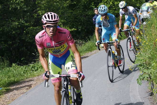 Claim: Contador staged puncture — to hide motor in Giro bike? - Velo