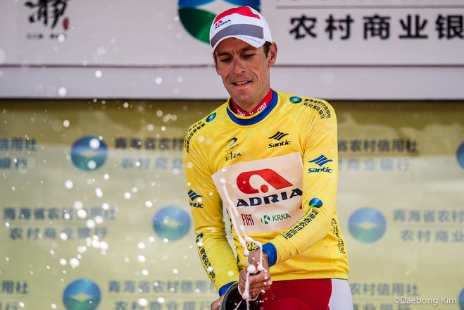 Rogina and Kump don yellow and green to close Qinghai Lake - Velo