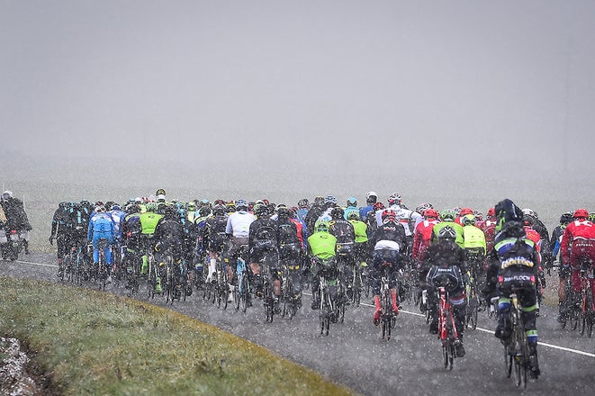 Gallery: Paris-Nice's snowy stage 1 - Velo