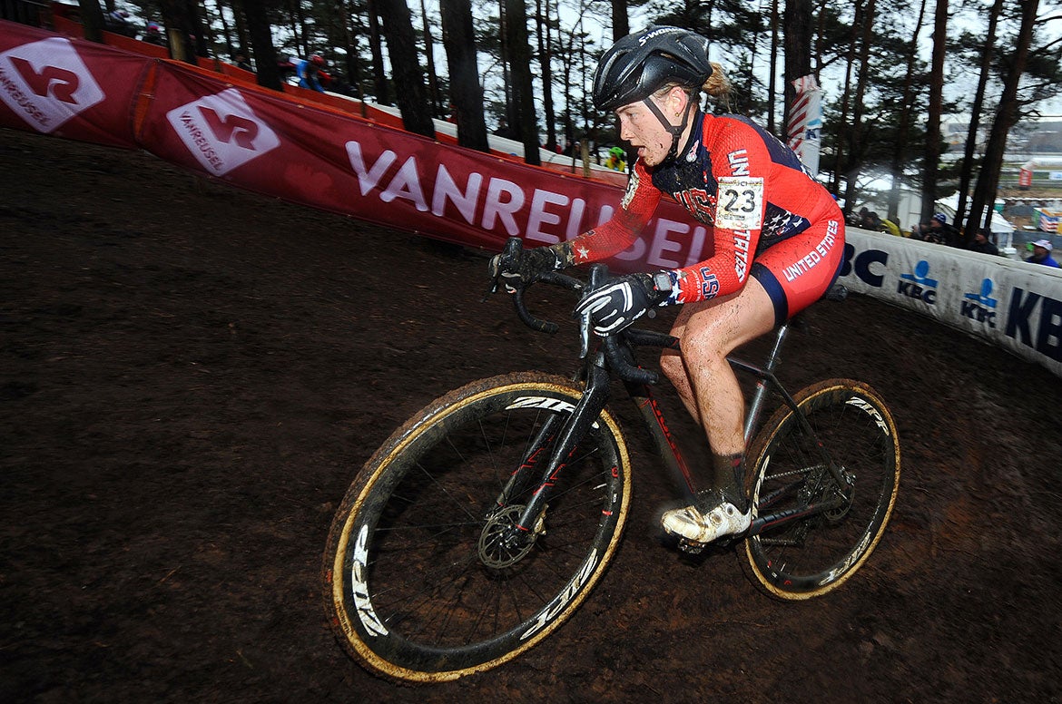 Into the heart of darkness: The story of Elle Anderson - Velo