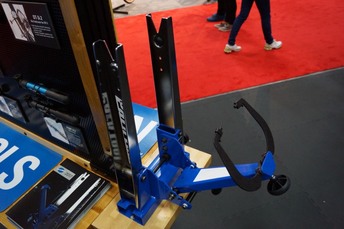 Interbike tech: Lennard's last look at five notable booths - Velo