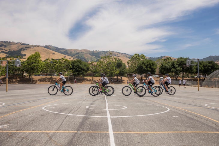 Riding for Focus: How Specialized is getting kids out of the classroom ...