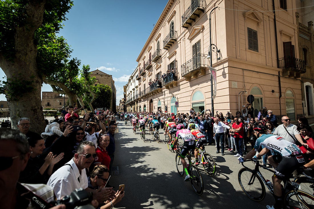 Postcards from the Giro: Sicily is love - Velo