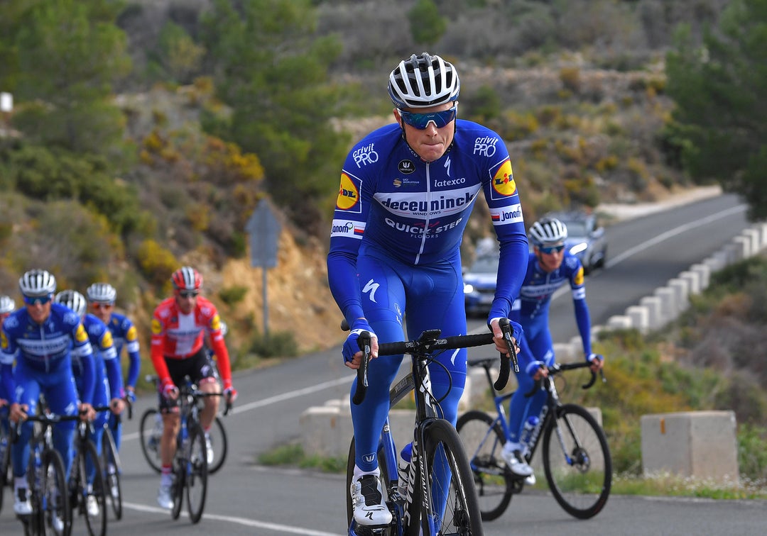 Petr Vakoc racing again after horror crash - Velo