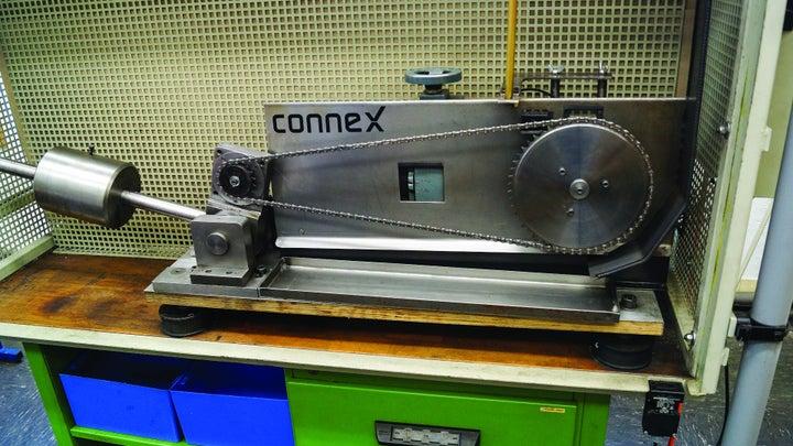 We went to Germany to test the most popular bicycle chains. Here's what ...