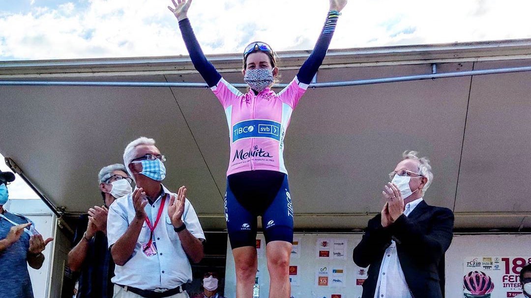 VeloNews Podcast: Cycling's bizarre 2020 transfer season; Lauren ...