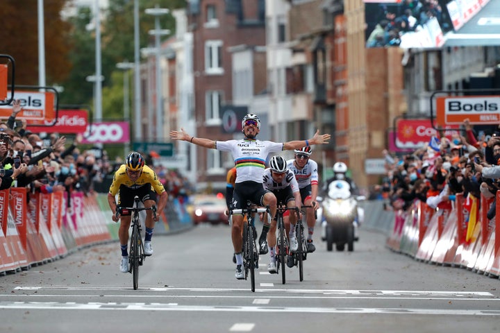 Three madcap moments that defined the mayhem of the 2020 pro cycling ...