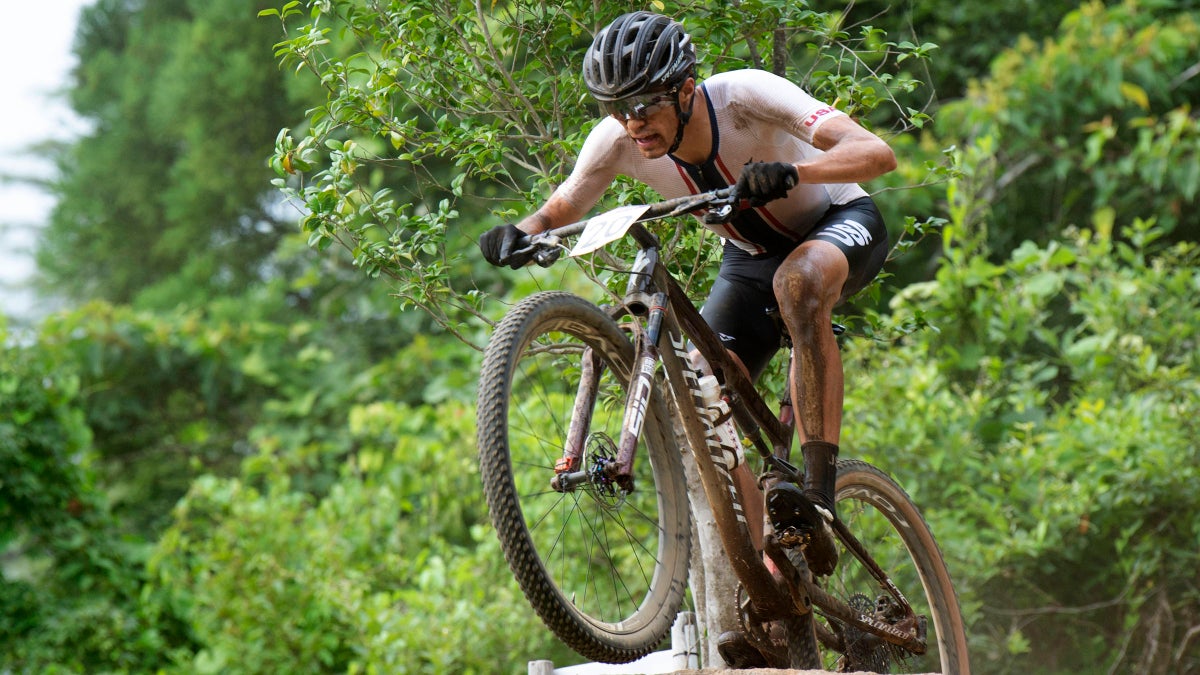 Christopher Blevins wins inaugural world Short Track XC MTB title - Velo