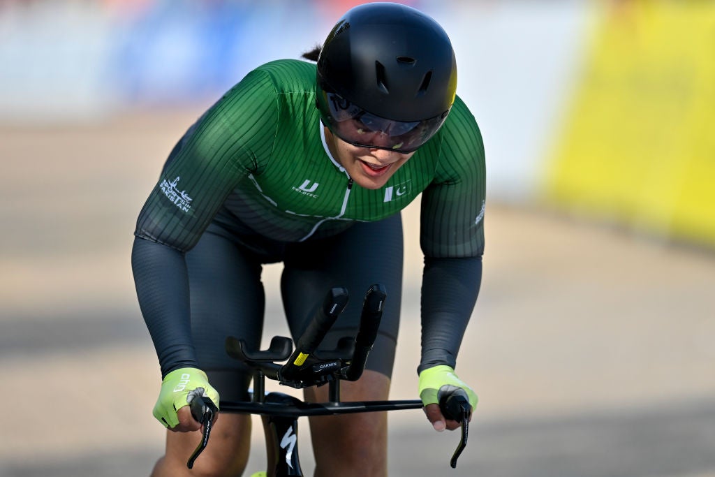 Asma Jan, Kanza Malik making history for Pakistani women at world ...