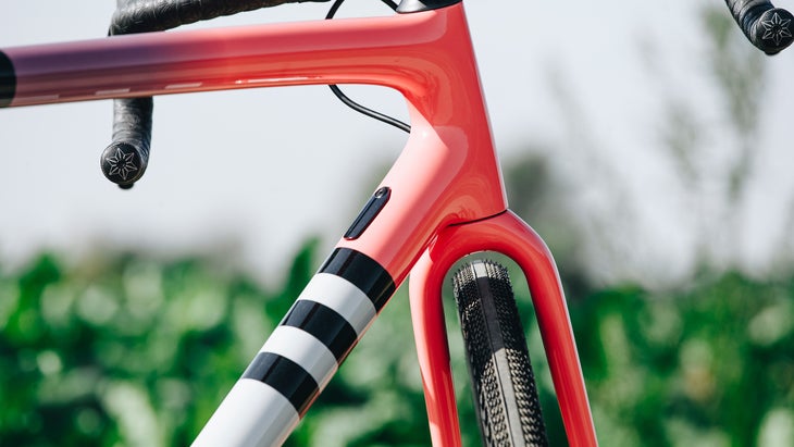 ‘The world's lightest gravel bike:’ Specialized redefines its Crux ...