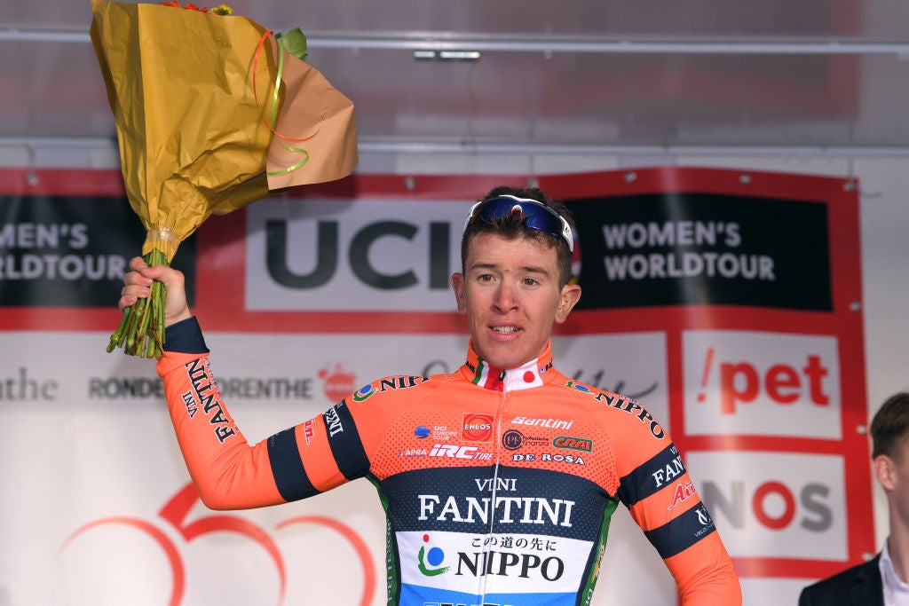 Pro rider rips up 2022 contract to become full-time potter - Velo