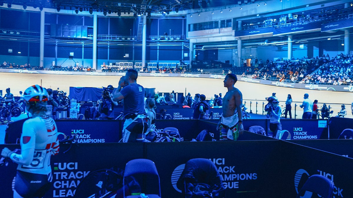 Who knew making carbon fibre frames could be this beautiful? - Velo