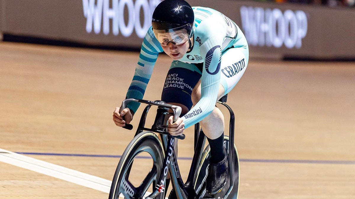 VN news ticker: Deceuninck to sponsor Alpecin-Fenix through 2026 ...