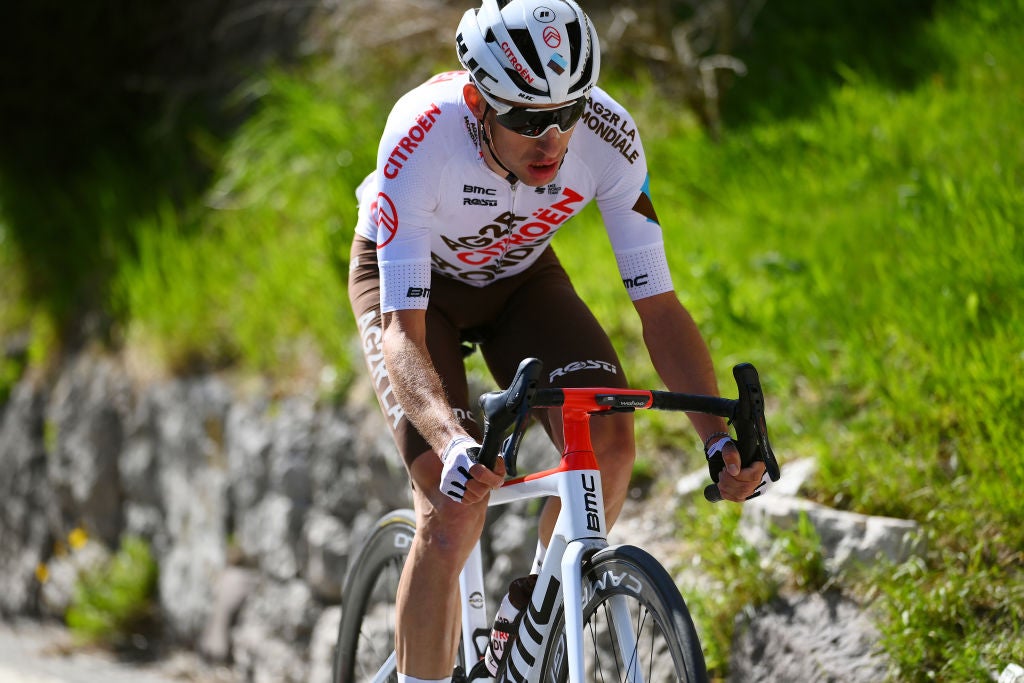 Tour of the Alps: Geoffrey Bouchard holds off peloton to win stage 1 - Velo