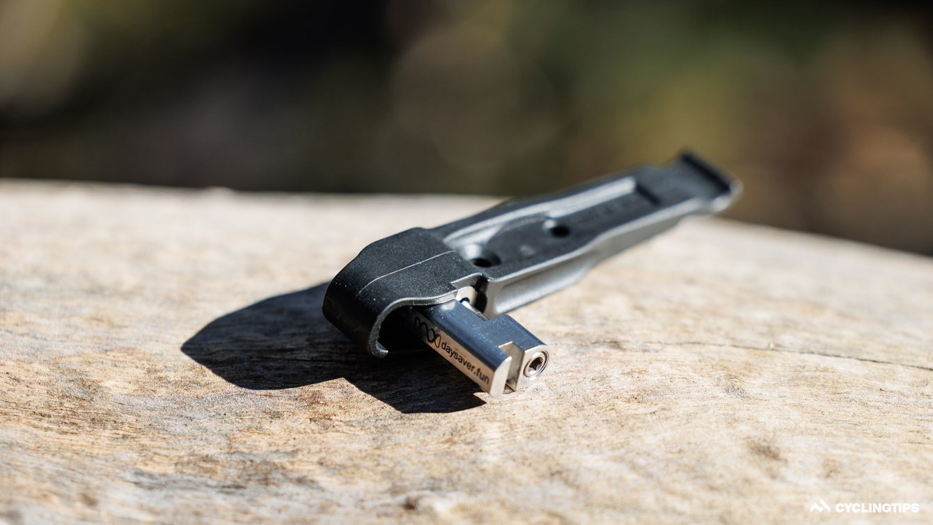 Daysaver Original9 and Coworking5 multi-tool review: 14 tools, 72 grams ...