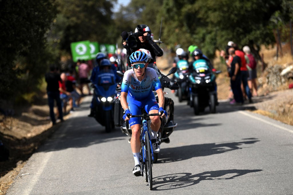 Vuelta a España: Missing out on stage win a 'bitter pill to swallow ...