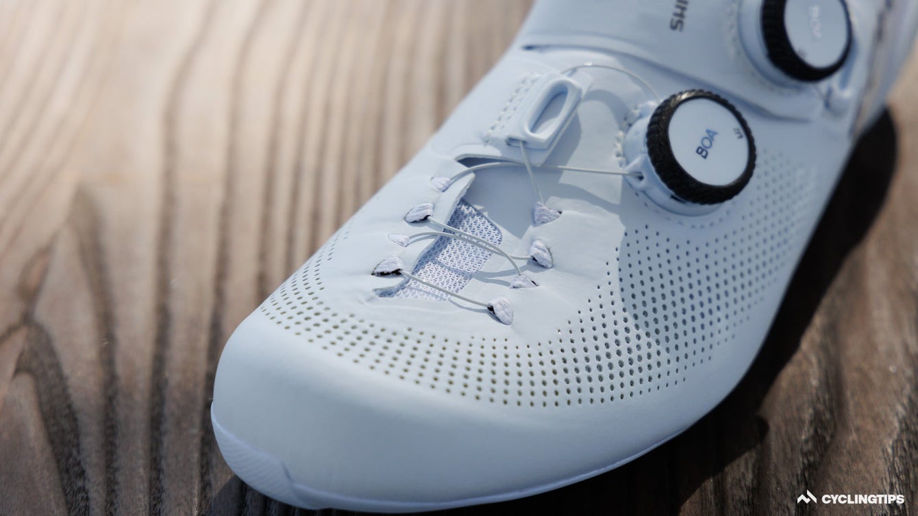 Shimano announces its fourth-generation S-Phyre shoes - Velo