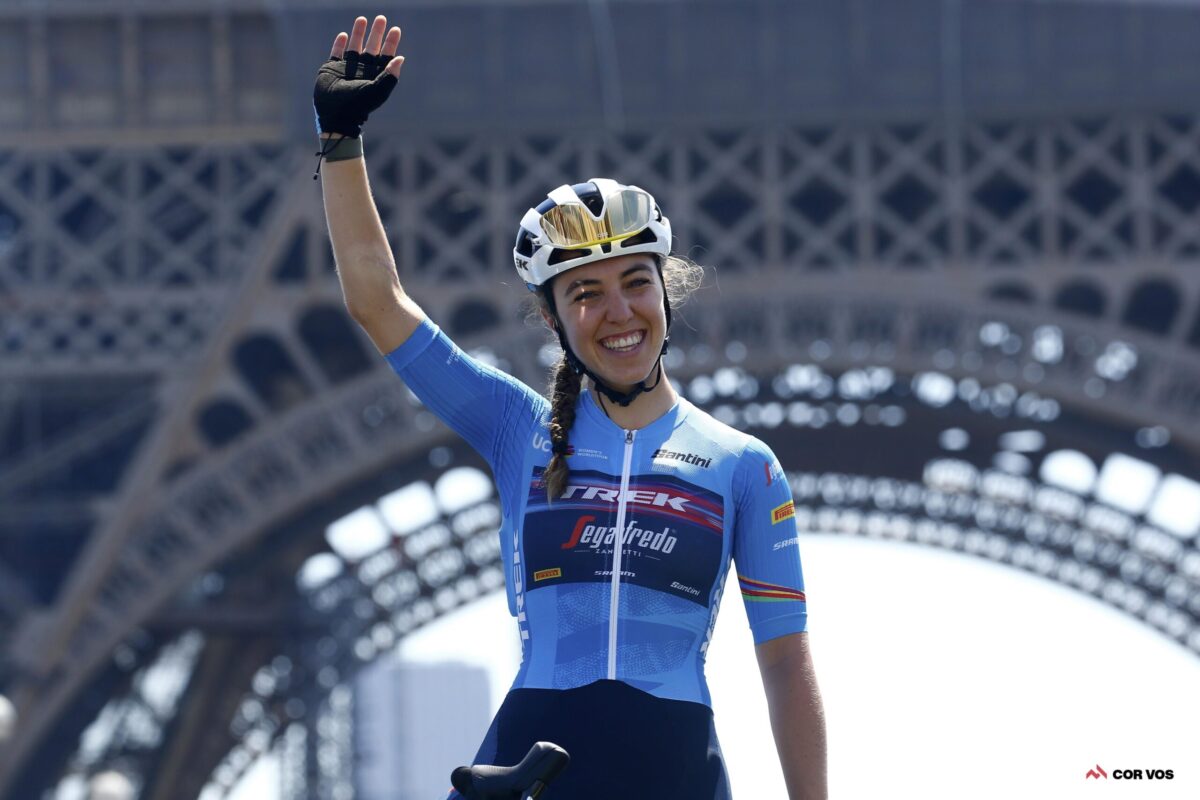 Shirin van Anrooij shines in the mud and on the road - Velo