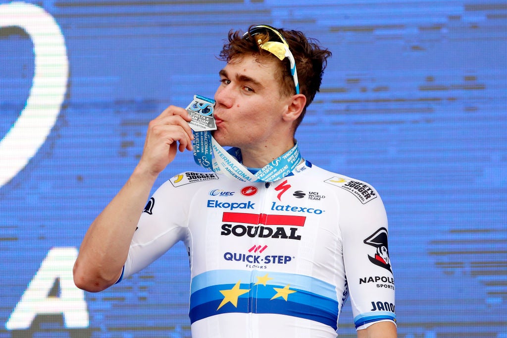 Vuelta a San Juan S2: Fabio Jakobsen first in lightning-fast finish - Velo