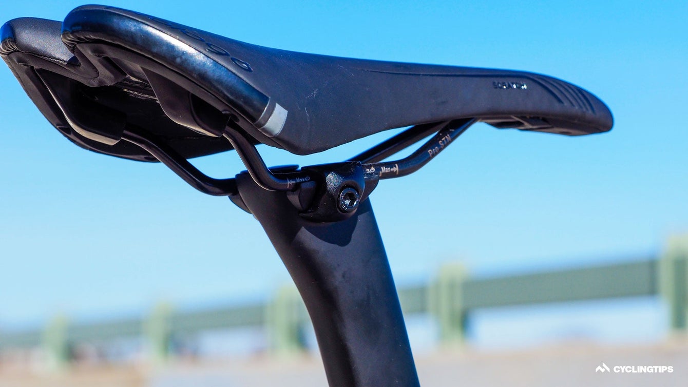 Vaast R/1 road bike review: Magnesium tubing offers a distinctly cushy ...