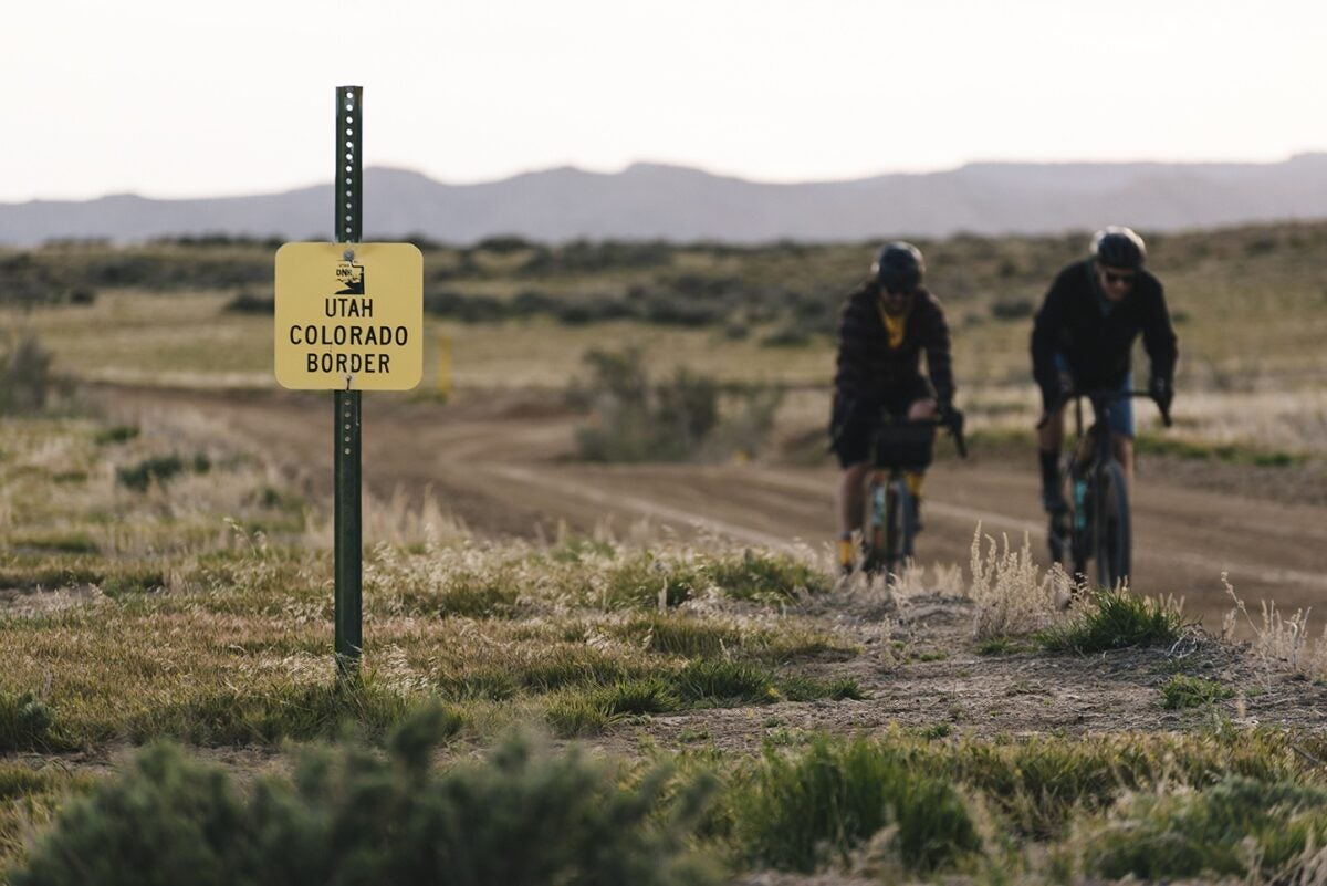 The Weekly Dirt: New GAFG, qualify for UCI gravel worlds, and win a ...