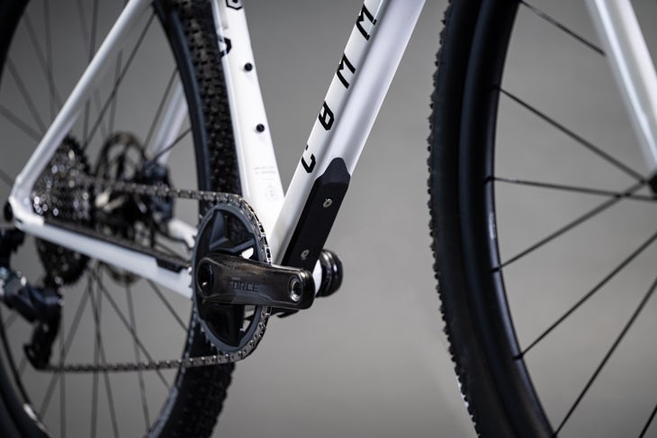 The new Commencal 365 is an unabashedly aluminum gravel bike - Velo