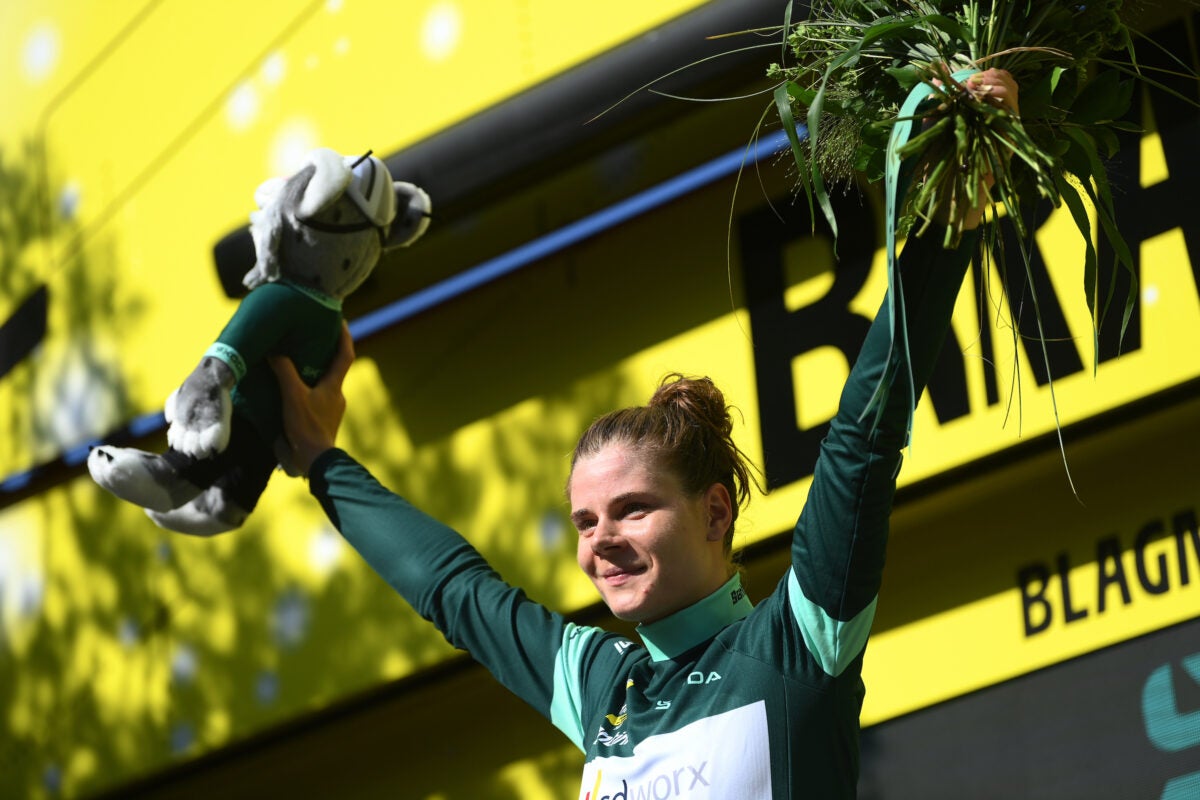 Lotte Kopecky celebrating early green jersey victory in Tour de France ...