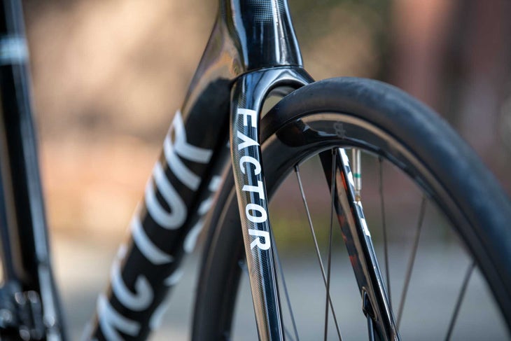 Factor O2 VAM review: the lightweight sharpshooter gets an aero boost ...