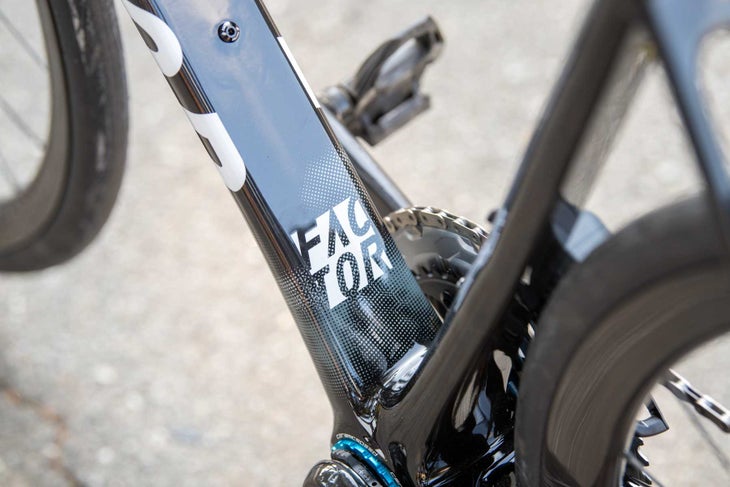 Factor O2 VAM review: the lightweight sharpshooter gets an aero boost ...
