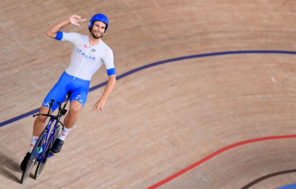 Bobby & Jens: Filippo Ganna is a time trial and track racing machine - Velo