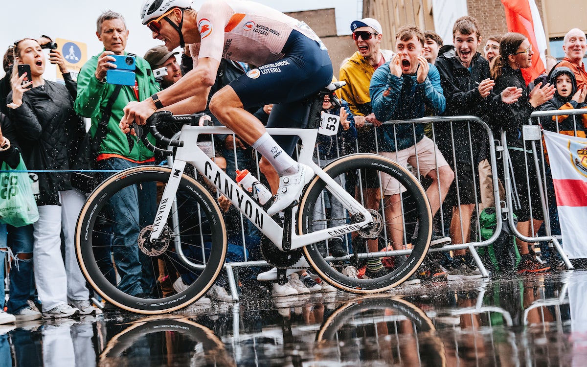 Is 6 hours too long? Why distance matters in the world road cycling ...