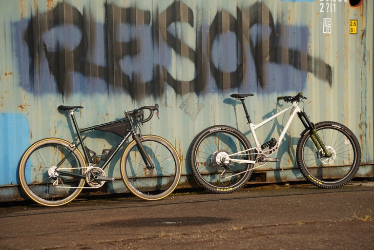 The flat bar bikes we found at MADE Bike Show 2023 - Velo