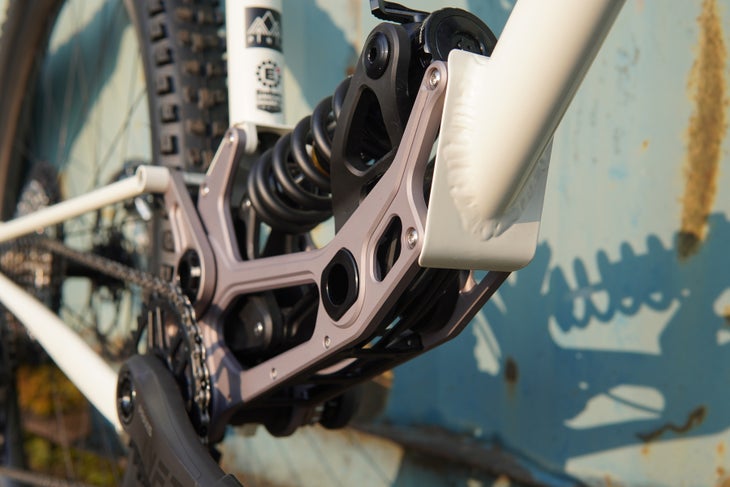 The flat bar bikes we found at MADE Bike Show 2023 - Velo