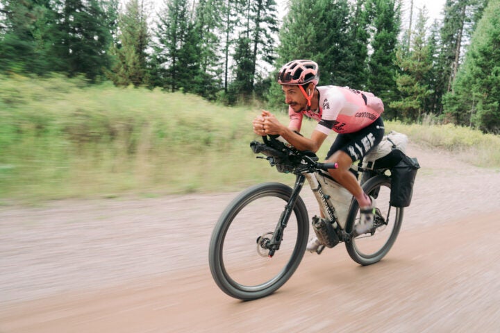Lachlan Morton completes Tour Divide route in 12 days, 12 hours, and 21 ...