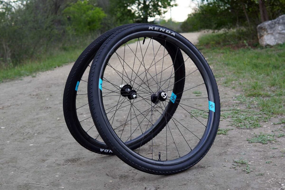 Forge + Bond F+B 25 GR review: Comfortable carbon wheels made to be ...