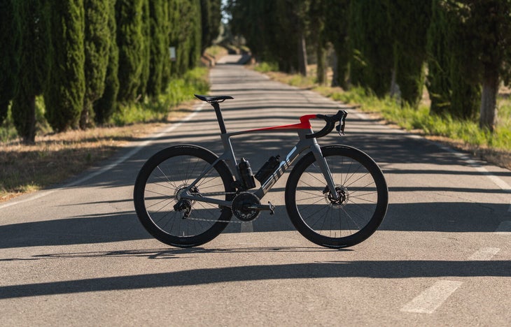 The BMC Teammachine R Gets Its Aero Efficiency Thanks to Red Bull F1 ...