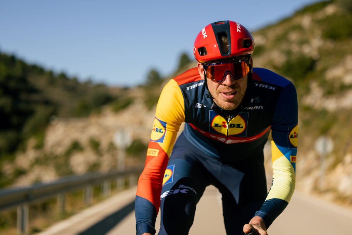 From the 'Wolfpack' to Lidl-Trek: Behind Tim Declercq's Surprise Move - Velo