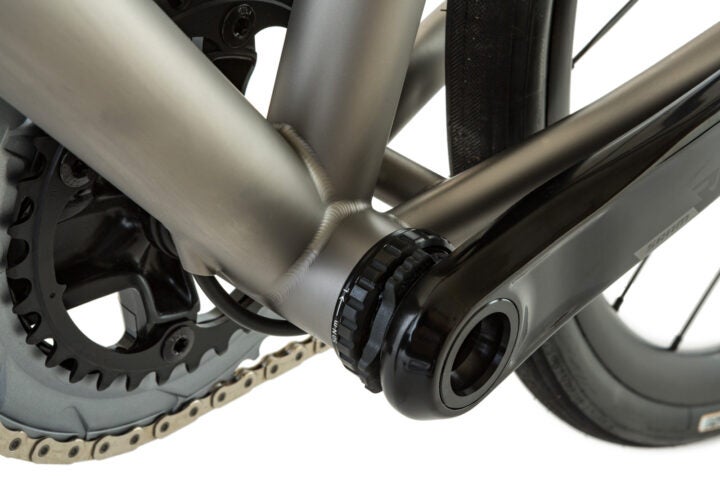 First Look: The Moots Vamoots 33 Titanium All-Roader - Velo