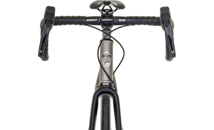 First Look: The Moots Vamoots 33 Titanium All-Roader - Velo