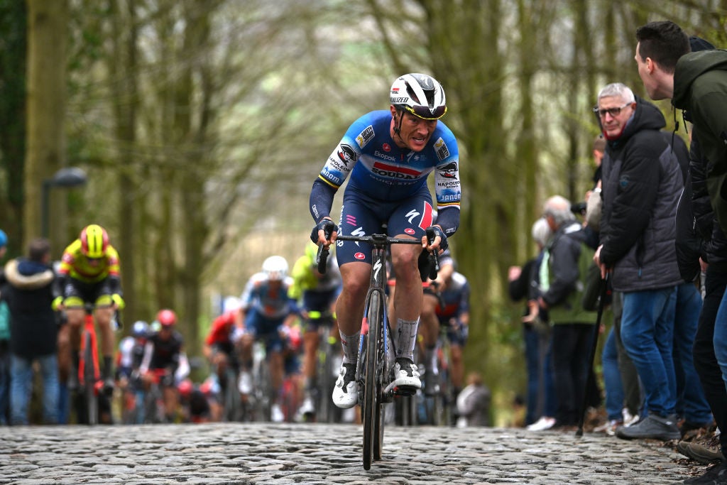 Can the Quick-Step Cobbled ‘Wolf Pack’ Bite Back?