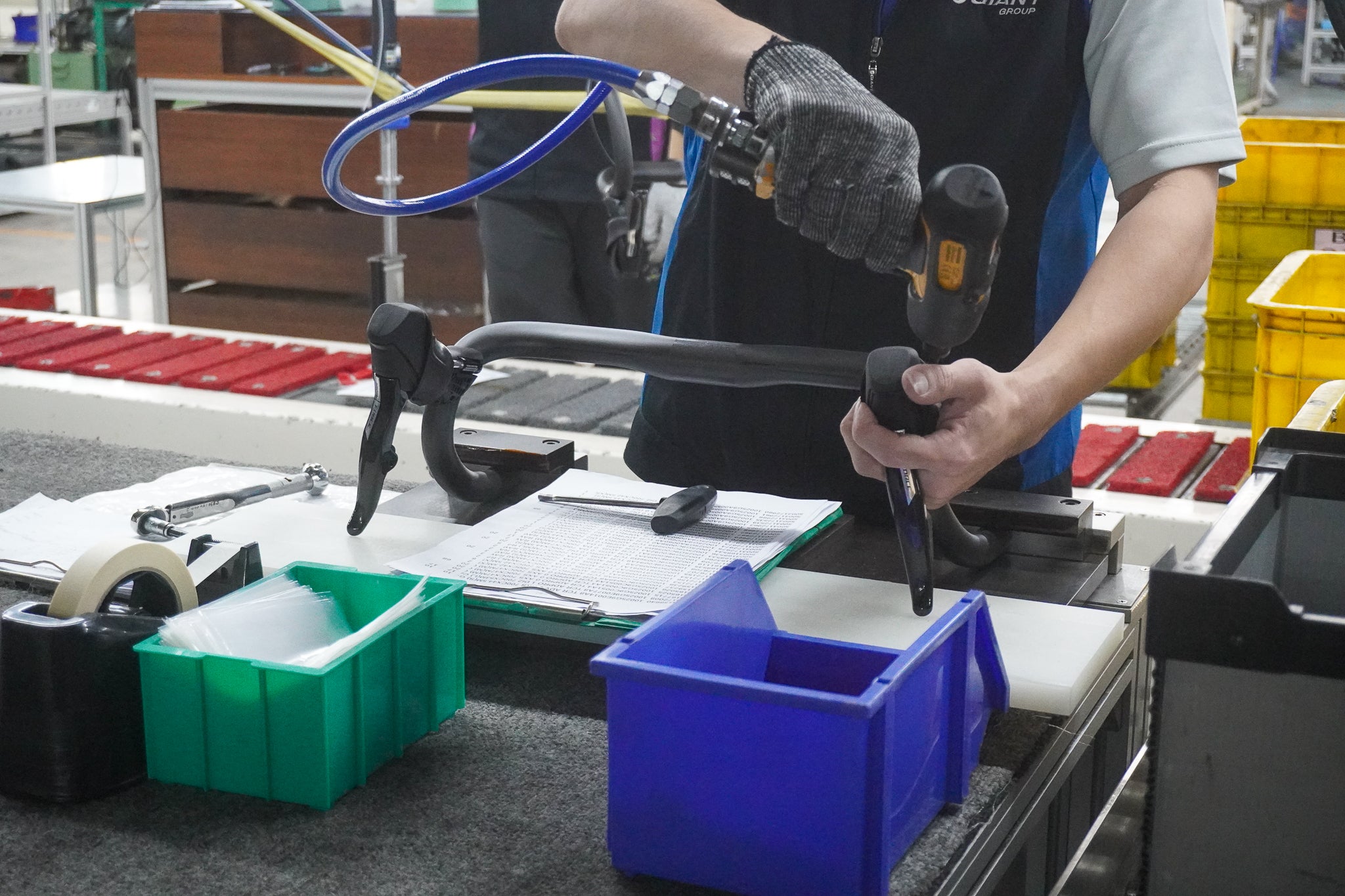 How a Carbon Bicycle Is Made at the Giant Factory - Velo